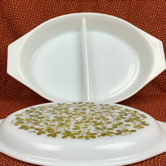 Pyrex | Kitchen | Vintage Pyrex Olive Split Divided Casserole Dish W ...